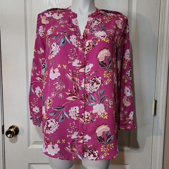 Simply Emma | Tops | Simply Emma Pink Floral Print Top Blouse | Poshmark